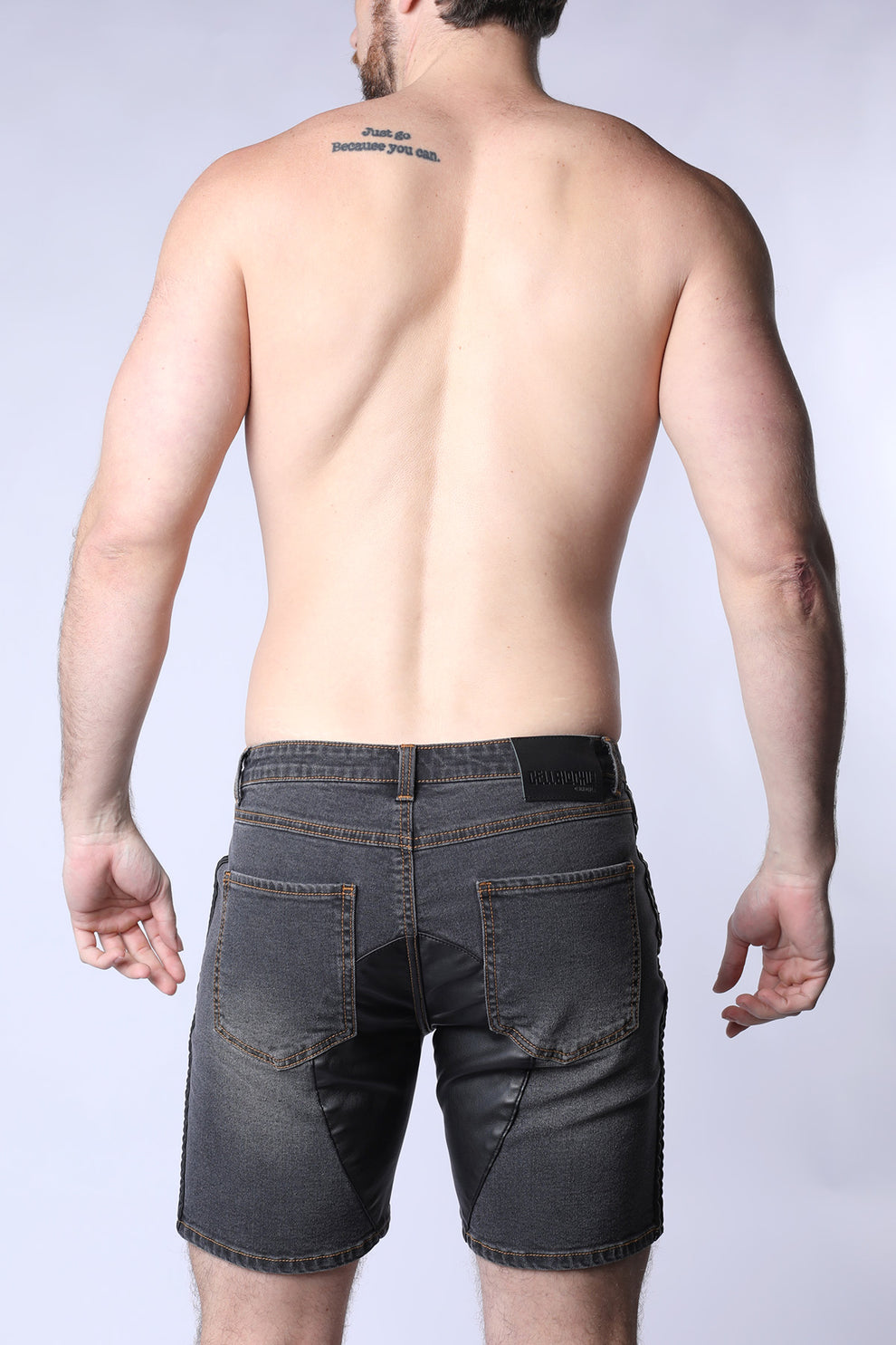 Saddleback Denim Short – TIMOTEO